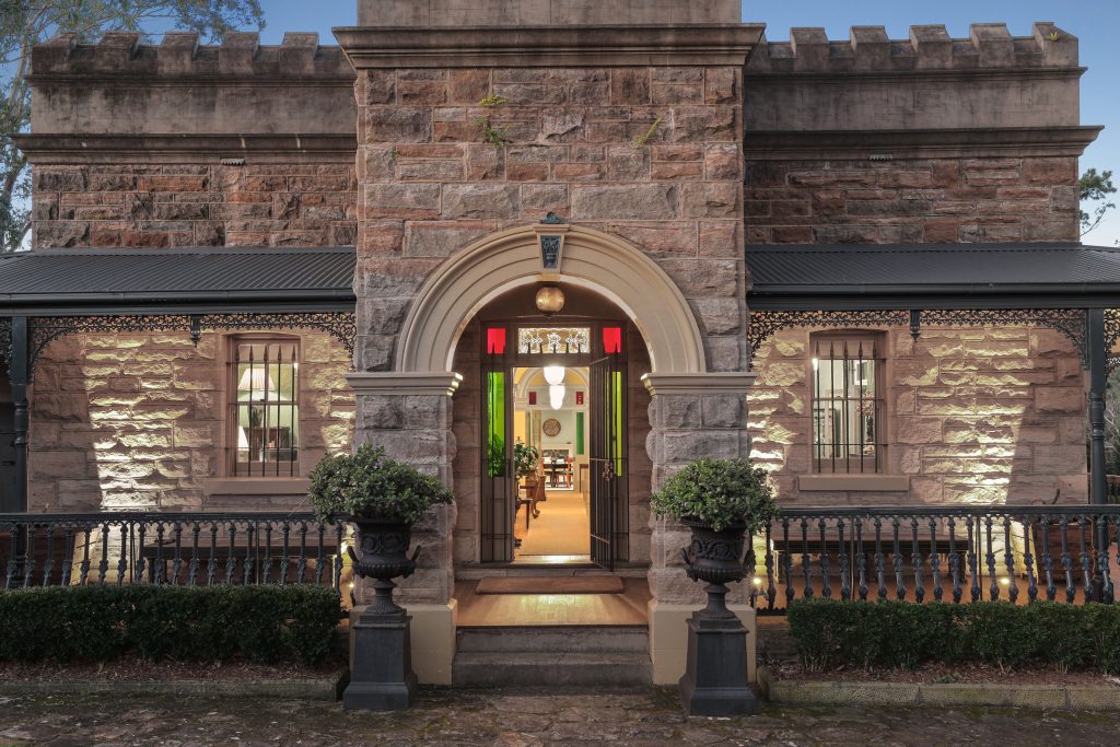 $POA Springwood, AUSTRALIA Castle-like house for sale - Castleist