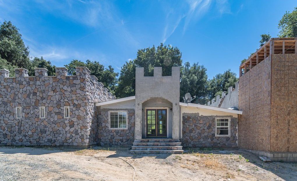 Category: USA - Castleist