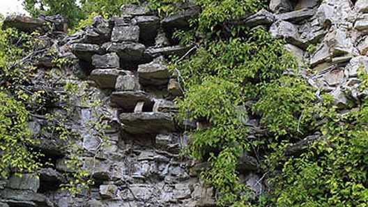 €195k Umbria, ITALY. Watchtower For Restoration - Castleist