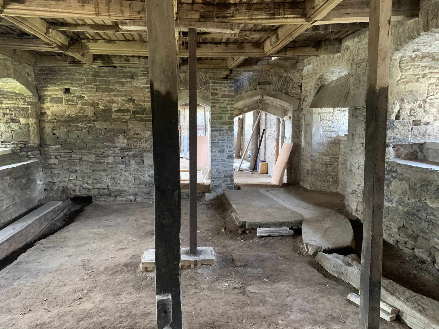 >£950k Gwent, WALES. Grade II Pencoed Castle for Sale - Castleist