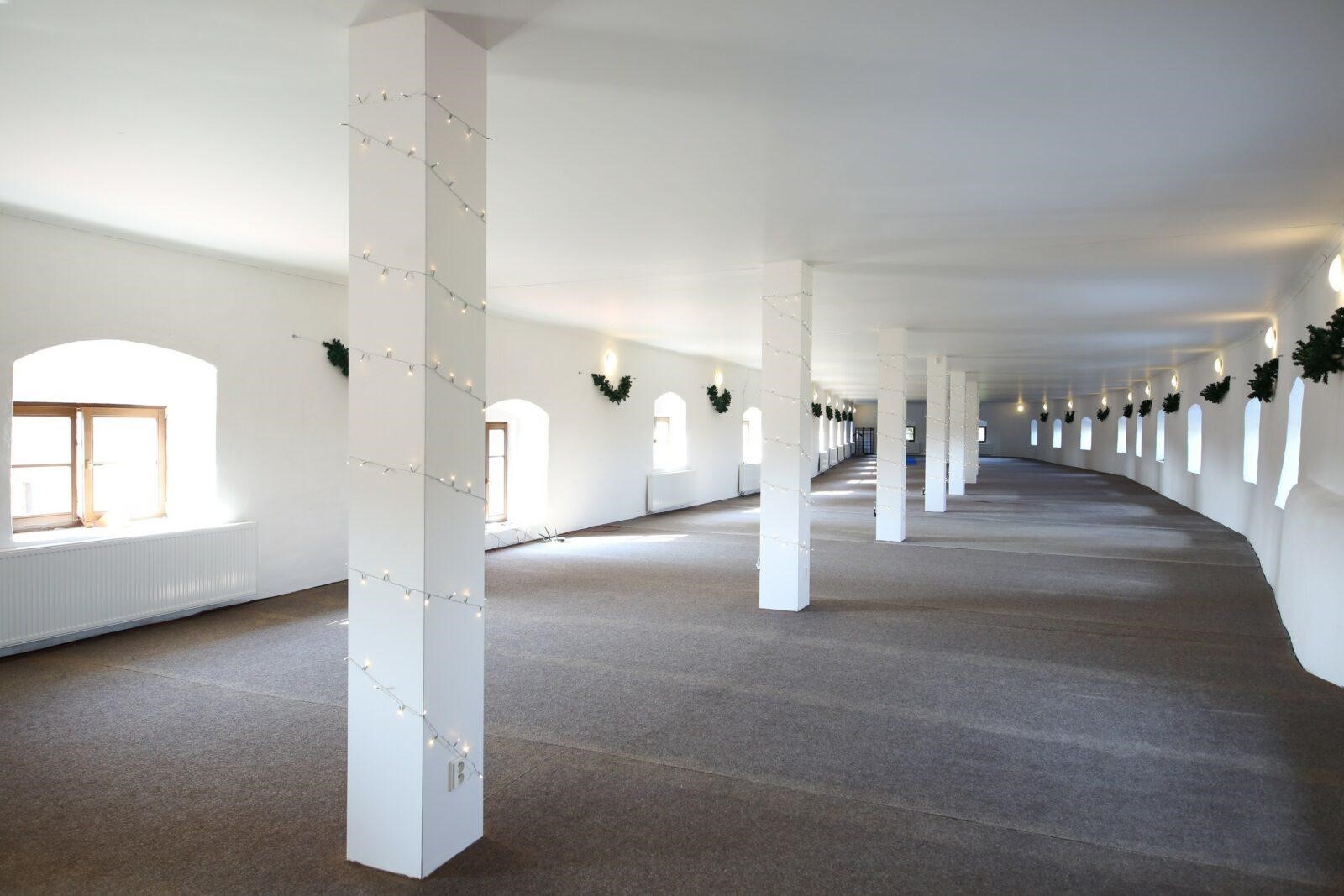 POA Dolní Kounice, CZECHIA. Impressive Castle For Sale - Castleist