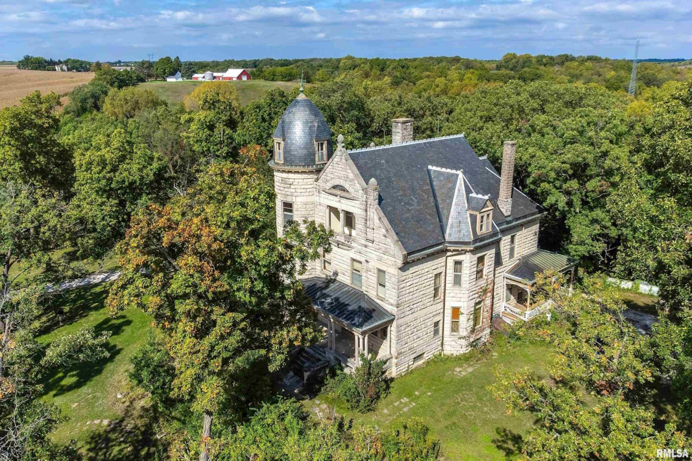 $700k Illinois, USA. 19th Century American Castle For Sale - Castleist