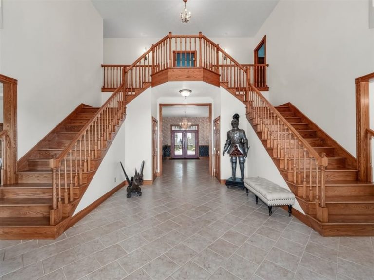 $1.2m Pennsylvania, USA. Castle For Sale on 58 Acres - Castleist