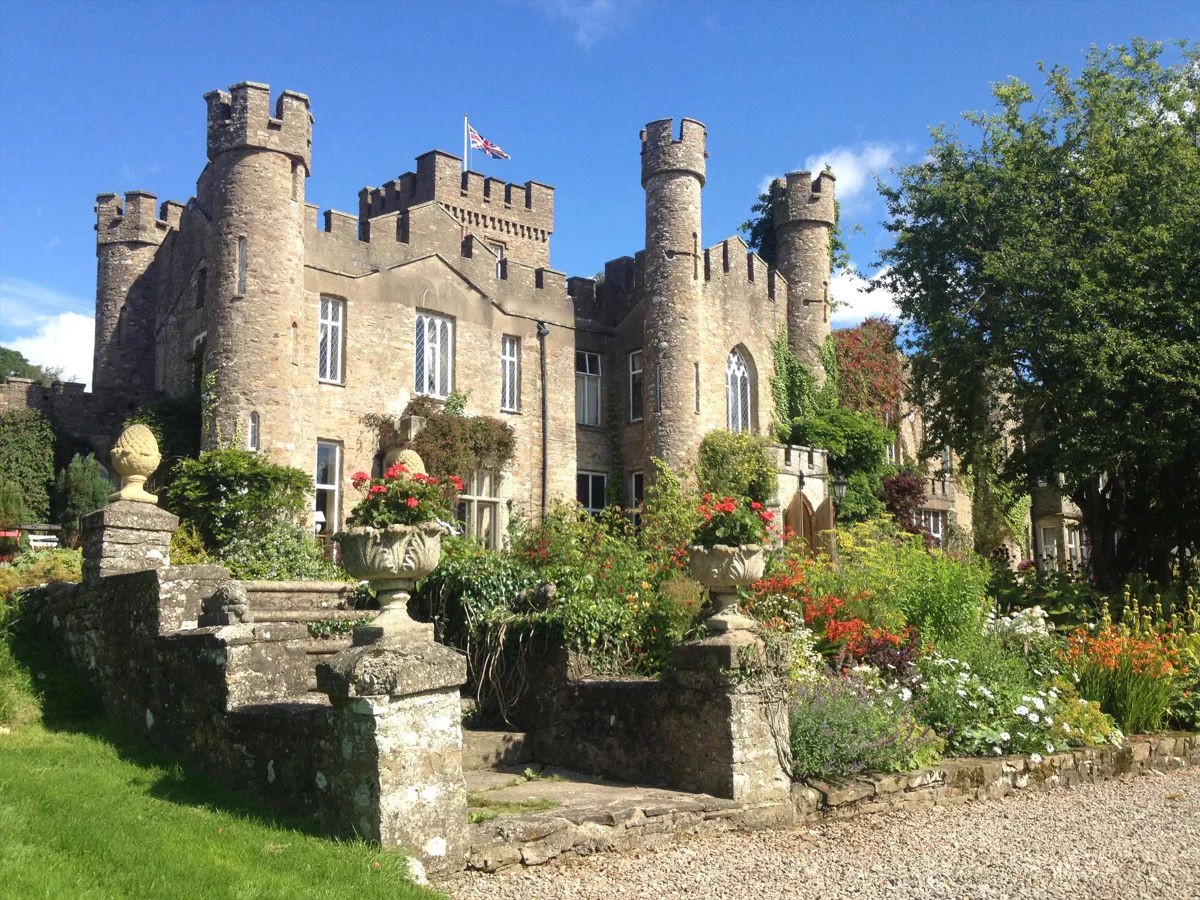 £1.75m Cumbria, ENGLAND. Augill Castle For Sale - Castleist