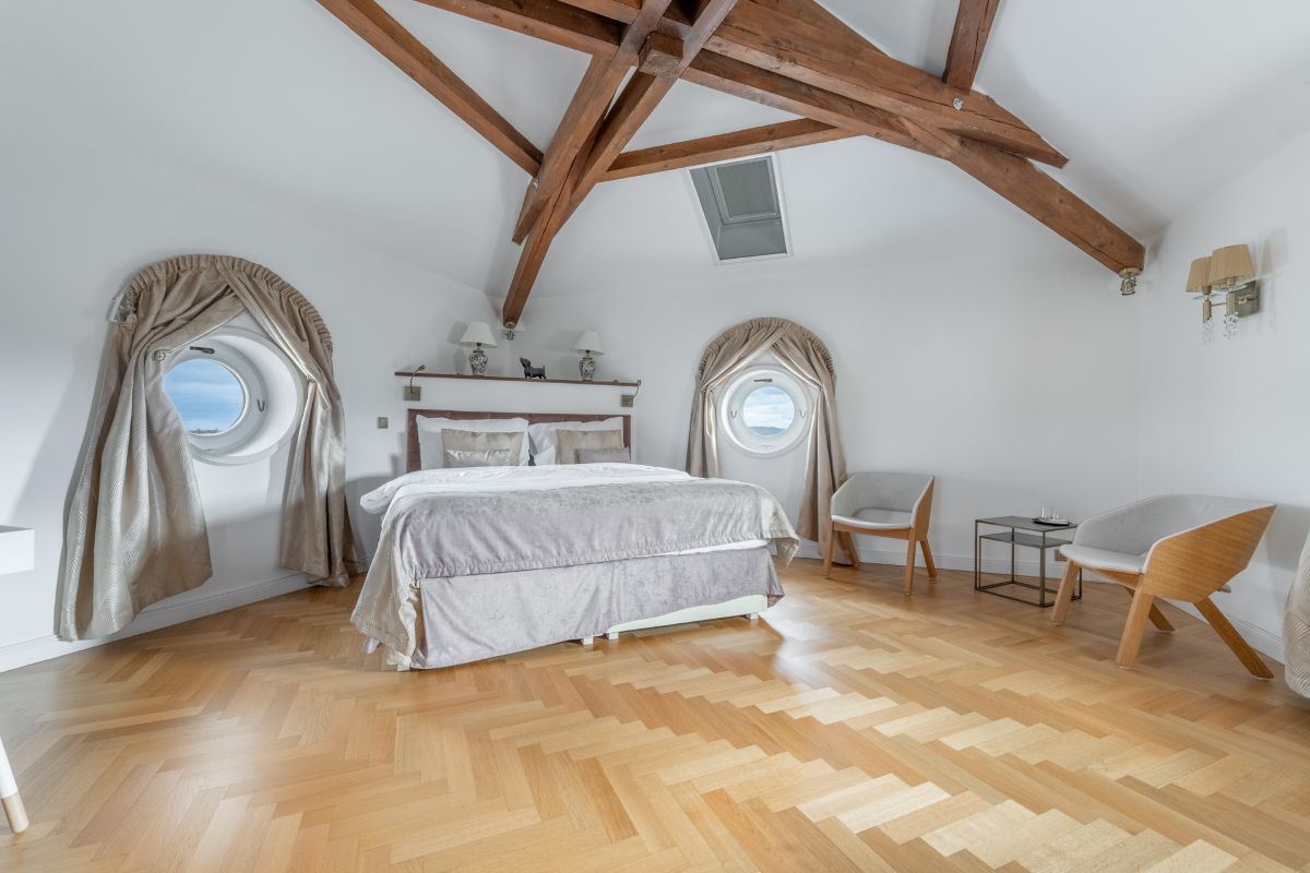 €POA Czechia. Magnificent Trnova Castle is For Sale - Castleist